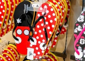 The Best Shoes For Disney World: My Tried and Tested Picks - Bon Voyage ...