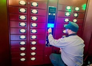 The Ultimate Lockers at Universal Studios Guide - Bon Voyage With Kids ...